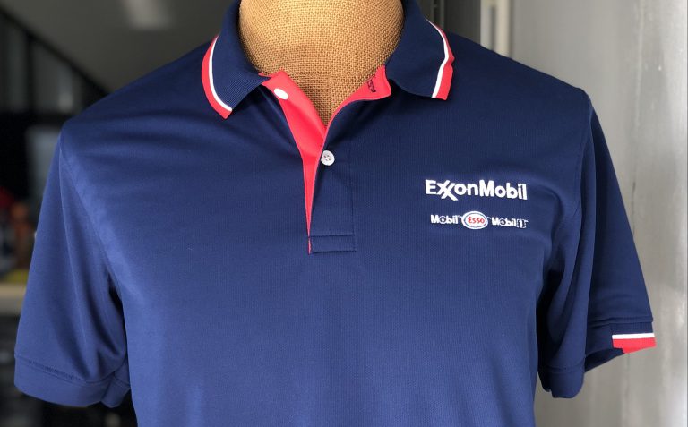 EXXON MOBIL UNIFORM - TAGA